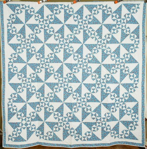 30's Blue & White "starry Path" Quilt