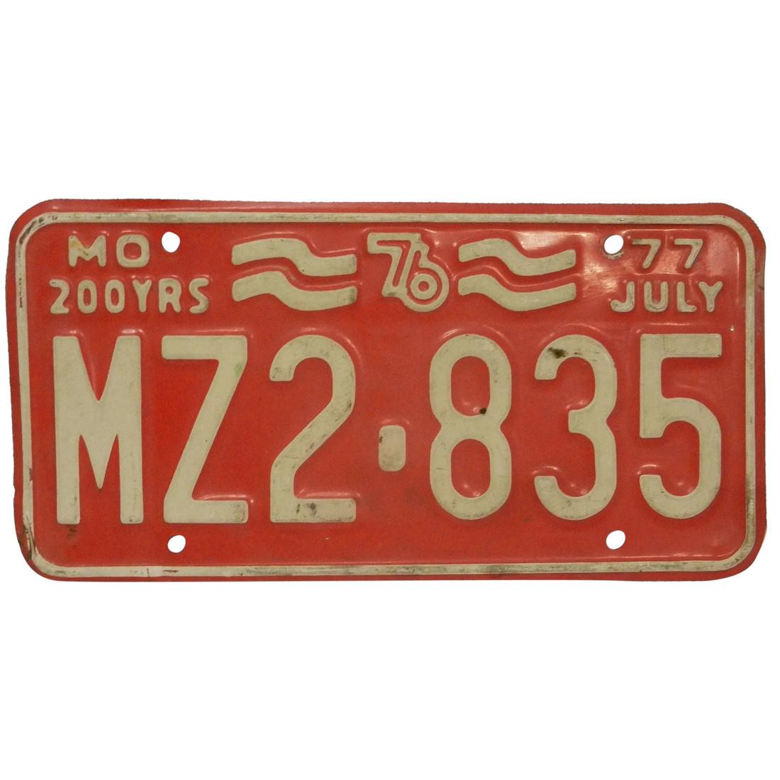Vintage Missouri 1977 200 Years Bi Centennial Commemorative License Plate