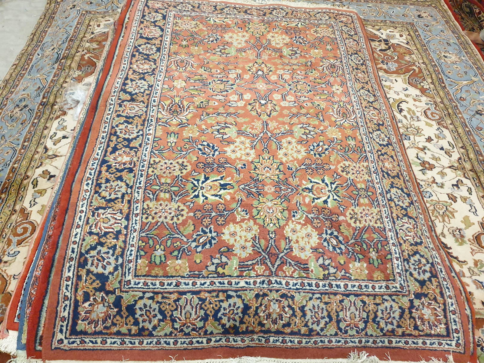 Indo Persian Hand Made Sarouk Rug Auction