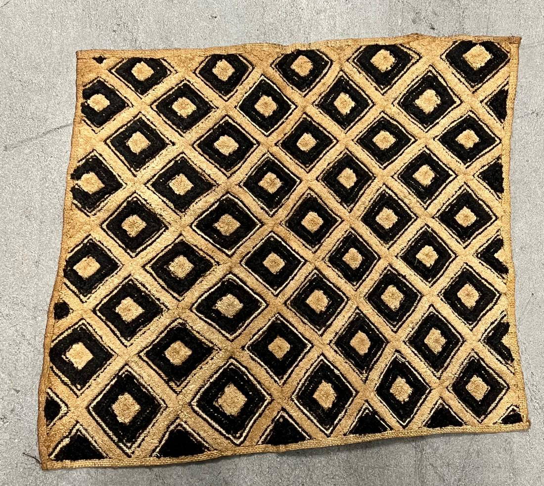 Kuba Shoowa Cloth Auction