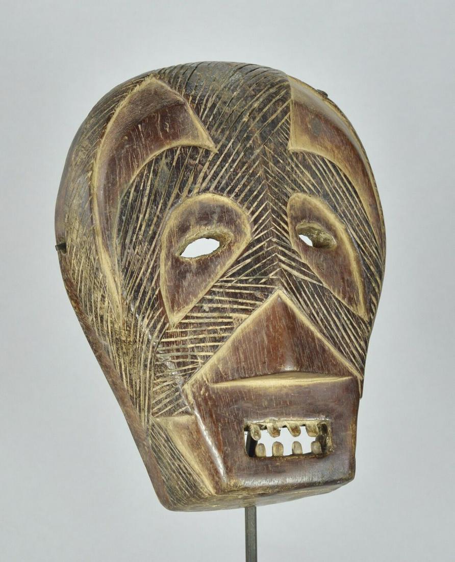 Metoko Mask Mituku Congo African Tribal Art 1797 Auction