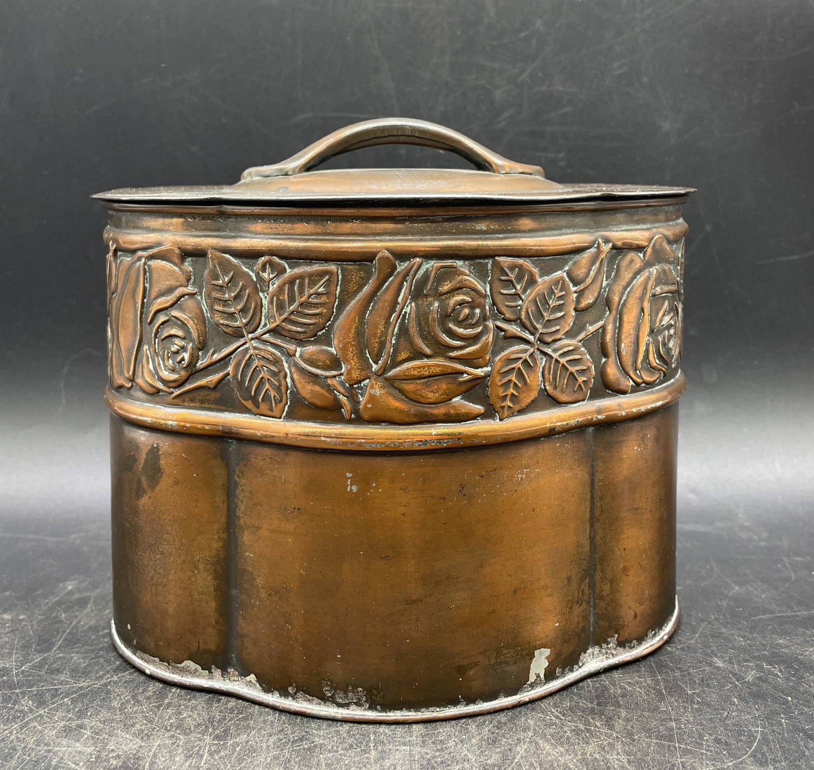 Cws - Copper Art Nouveau Biscuit Tin 1910-15 Auction
