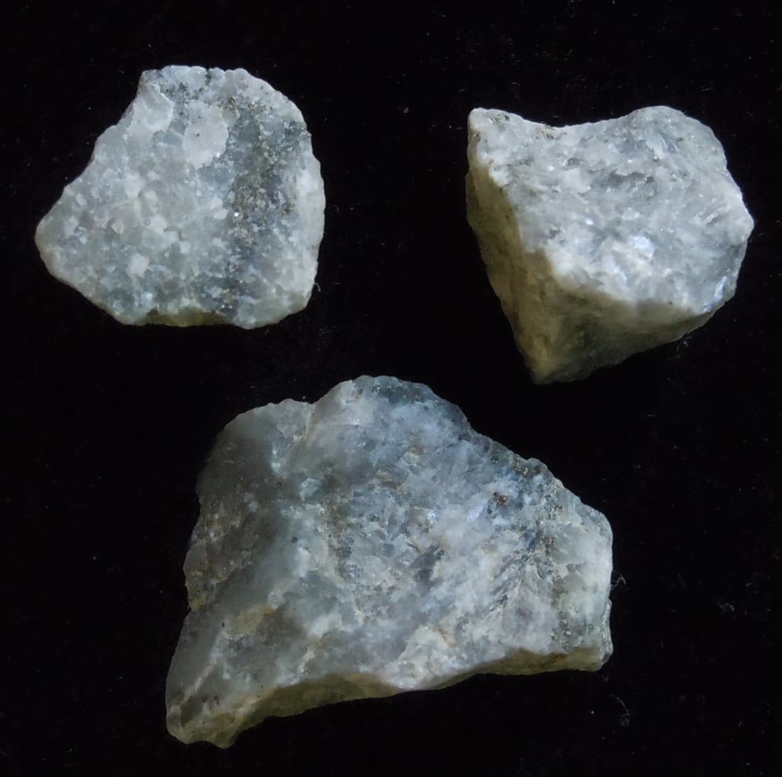 5.24 Gram Set Of 3 Gold Ore Samples Auction