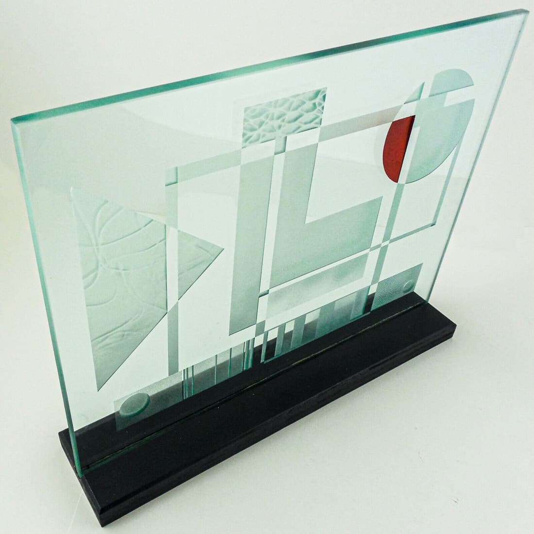 Mid Century Modern Art Glass Sculpture Etched Geometric Design Red And