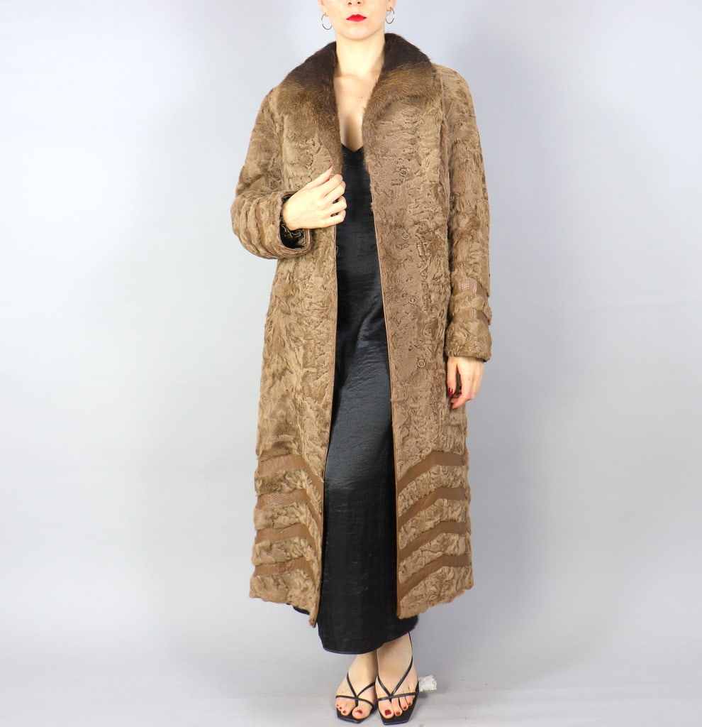 Brown Persian Broadtail Fur Coat - Nutria Collar -size L - Us16 Auction