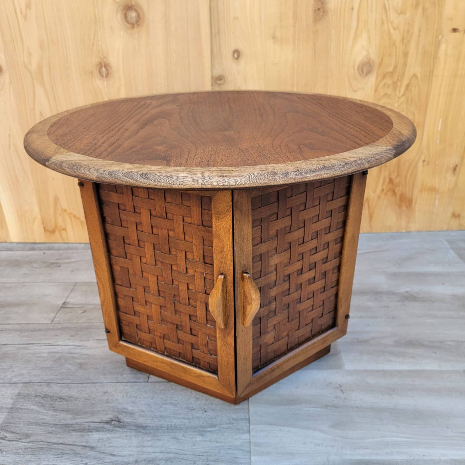 Mid Century Modern Lane Side Table With Weave Front Doors - Pair Auction
