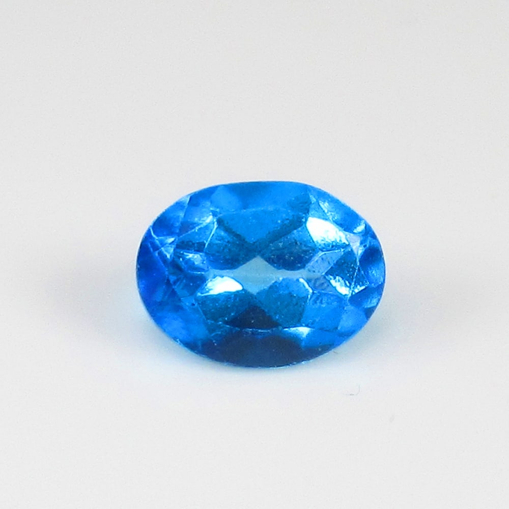 2.13 Ct - Natural Deep Blue Topaz Auction