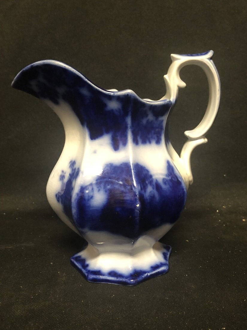 Scinde Flow Blue Creamer Auction