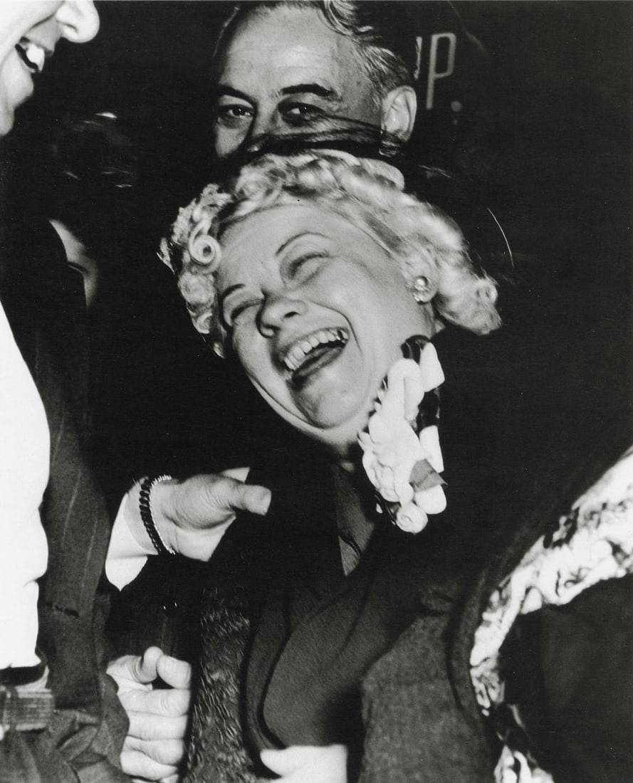 Weegee (arthur Fellig) - New York City, 1944 Auction