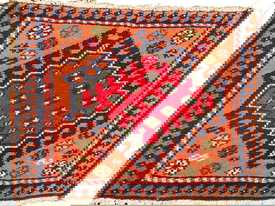 Buy Small Hand Knotted Persian Rug, Bakhtiari Design Small Wool Rug ...