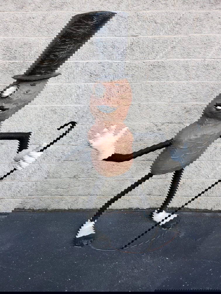 Vintage Oversized Paper Mache Planters Peanut Mr. Peanut Statue Auction