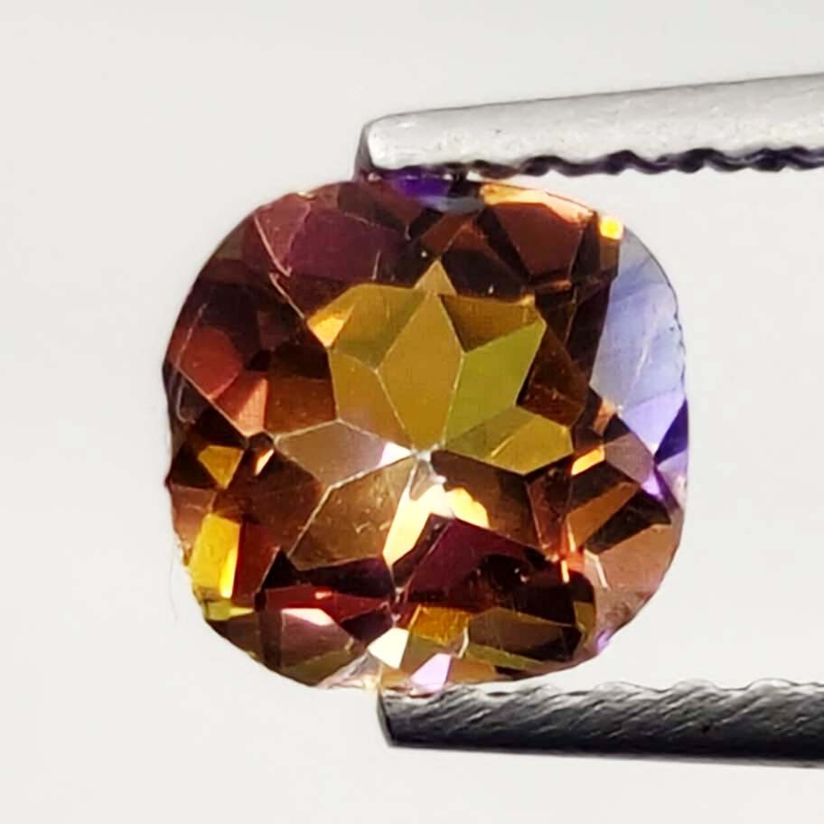 0.75 Ct Rare Natural Ecstasy Mystic Topaz Auction