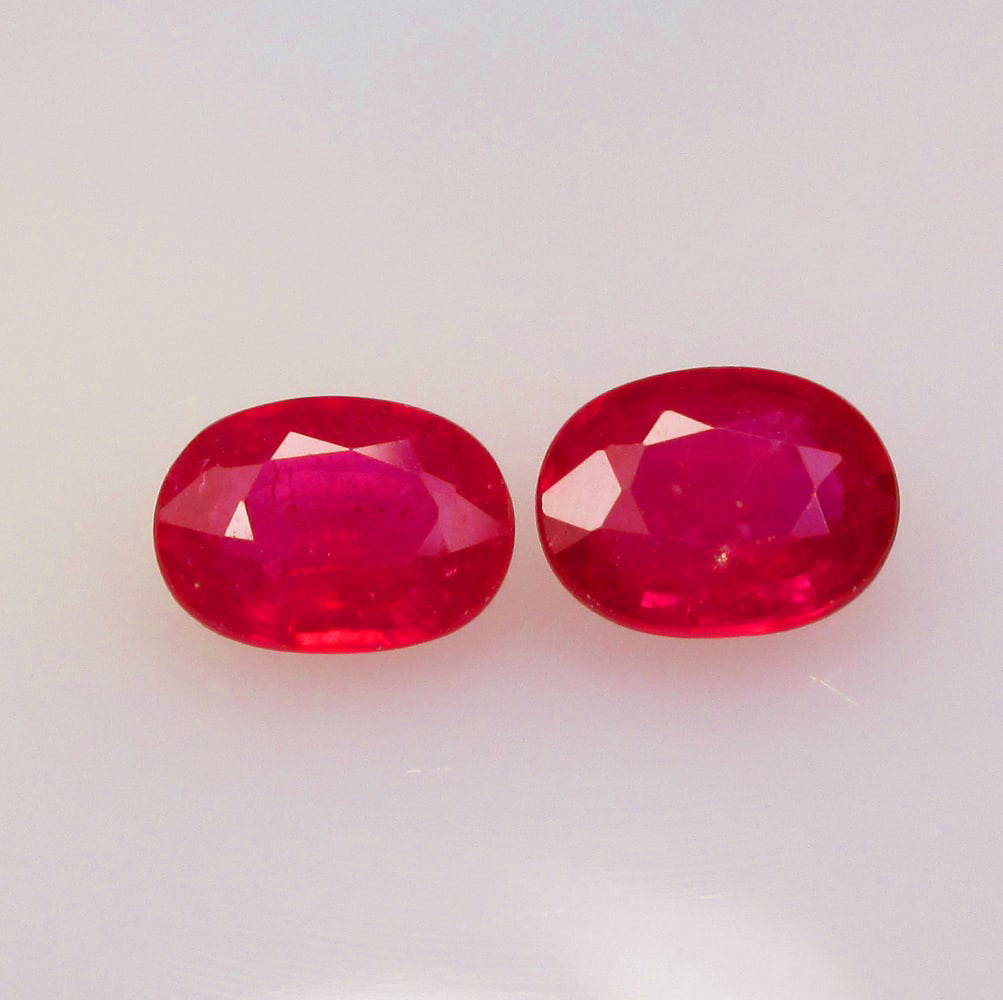 2.83 Ctw Natural Mozambique Red Ruby Oval Pair Auction