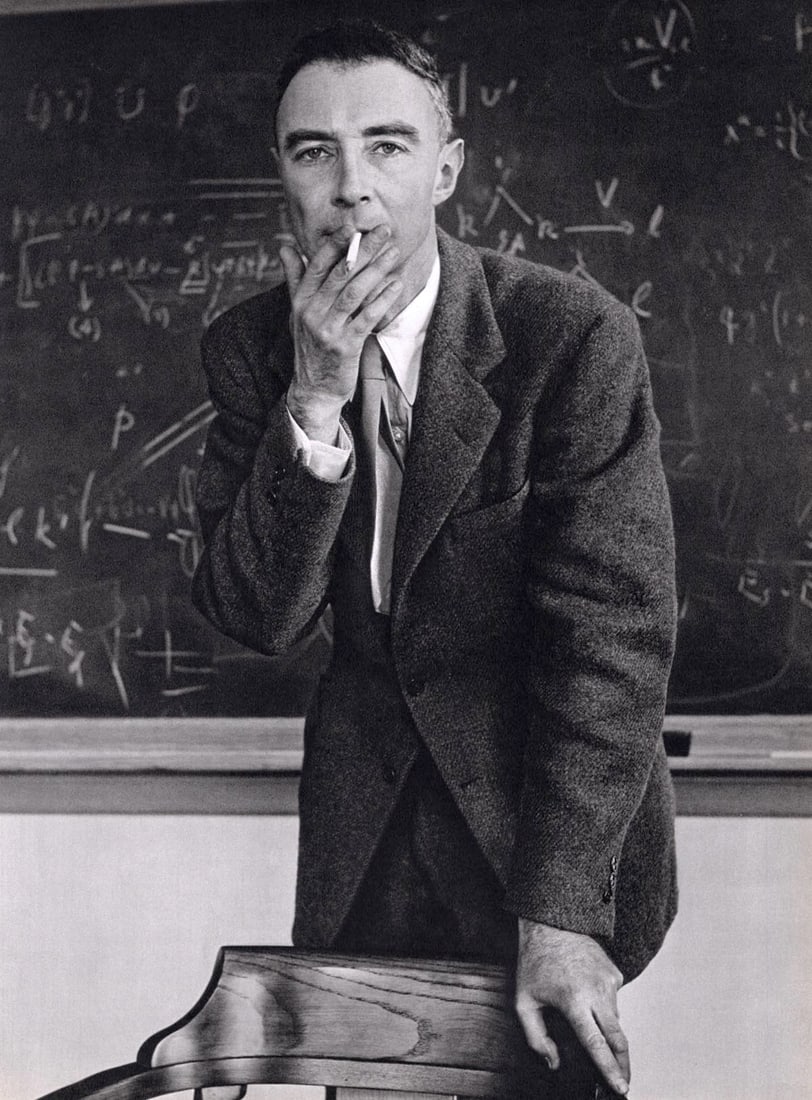 Alfred Eisenstaedt - Oppenheimer, Princeton, 1954 Auction