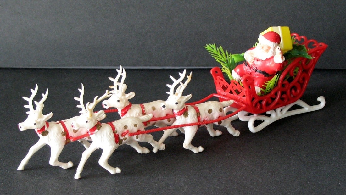Vintage Santa, Sleigh & Reindeer Christmas Decoration. Auction