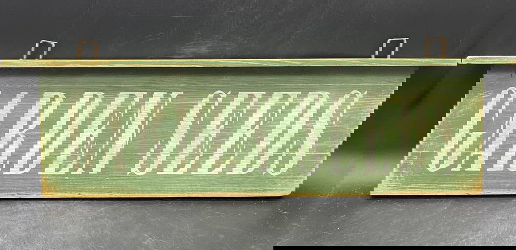 Rustic 20" Wooden Garden Seeds Sign