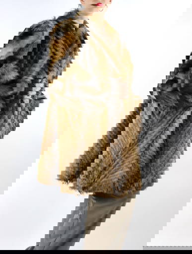 Elegant European Fur Garments Auction on Jan 30, 2024 by Jasper52 in NY