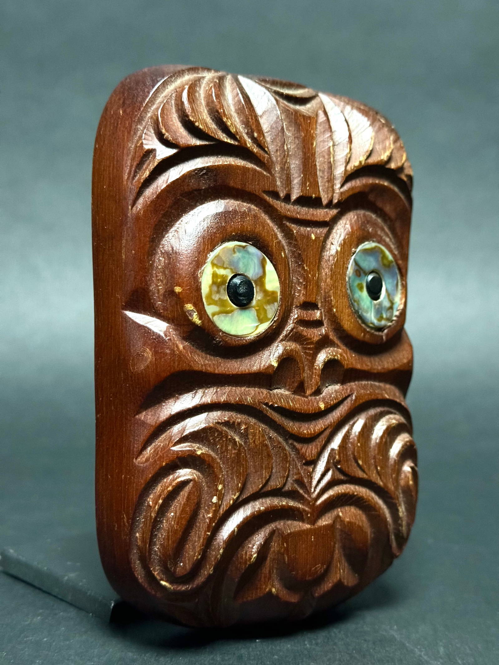 Woodcarving - Koruru (ruru Is Maori Fo Owl) - Maori - New Zealand Auction