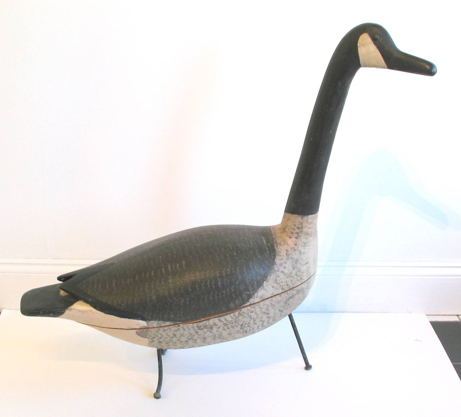 Antique Sentinel Goose Decoy P E I. Auction