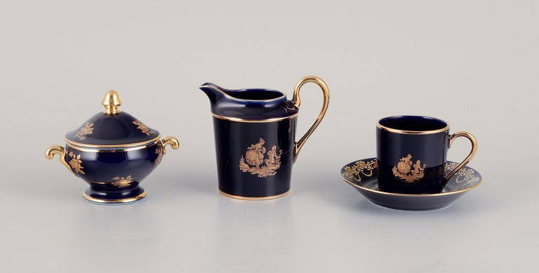 22k Gold Tea Sets & Services for Sale at Auction