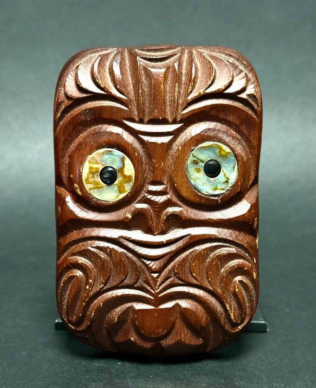Woodcarving - Koruru (ruru Is Maori Fo Owl) - Maori - New Zealand Auction