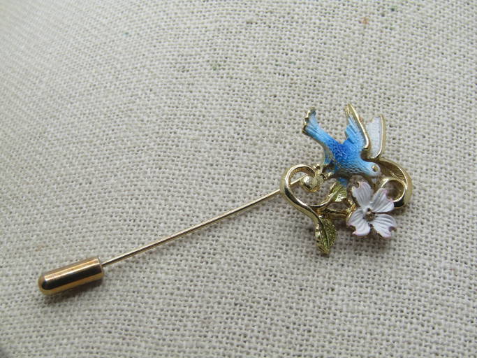 Vintage Avon Stick Pin, Rhinestone, Victorian Themed, 1970's