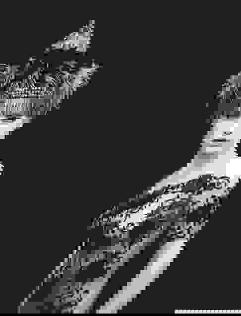 Marc Lagrange - Milanis Miter Auction