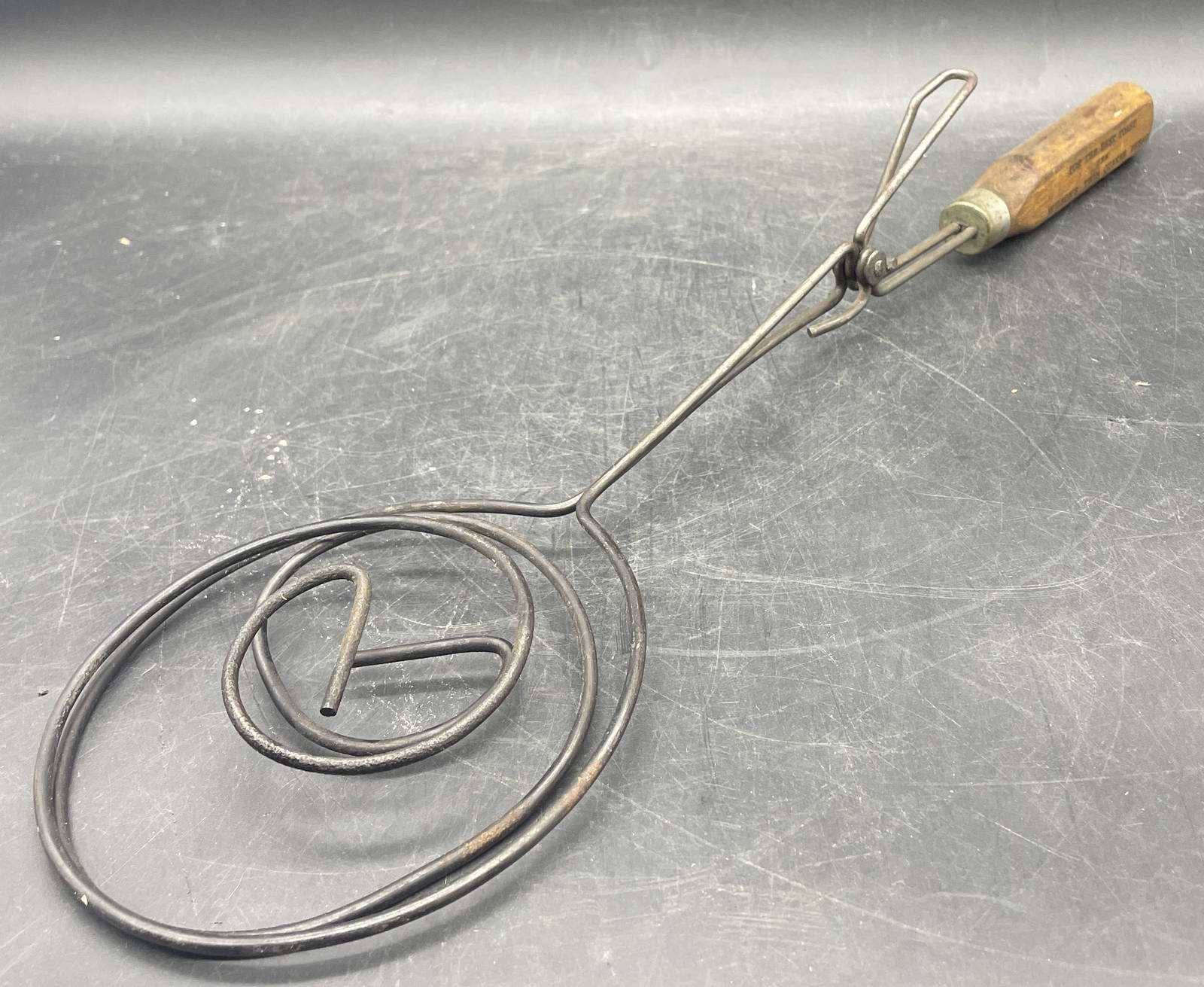 Primitive Wire Toaster Wood Handle Advertizing Wilson's Twin Quaker ...