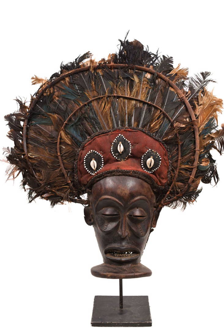 Buy Chihongo Mask – Feathers, Wood – Chokwe – Dr Congo | Jasper52 In Ny