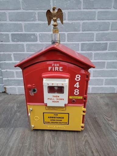 Chicago Police Call Box