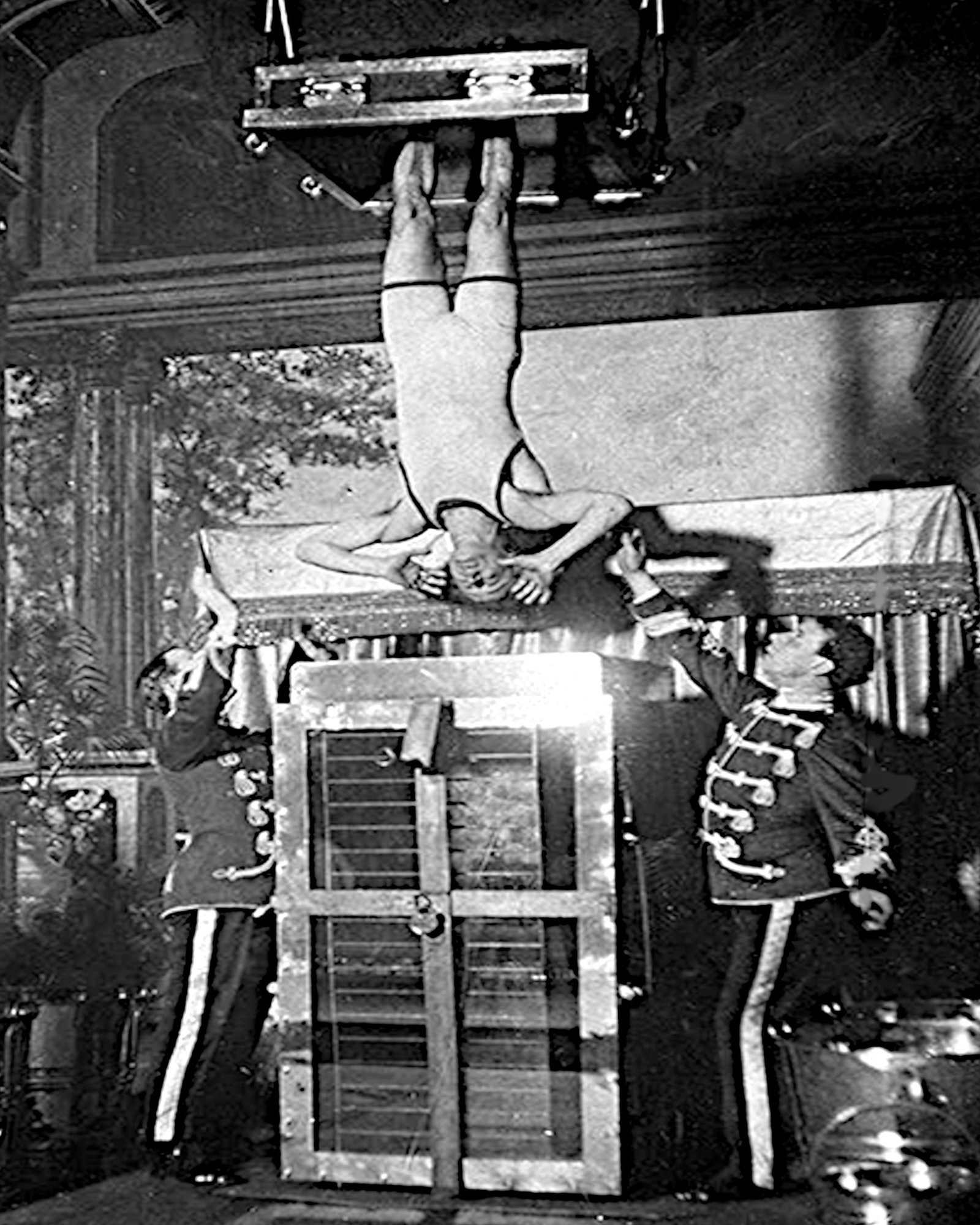 Buy 1913, Houdini Water Torture Cell | Jasper52 In Ny