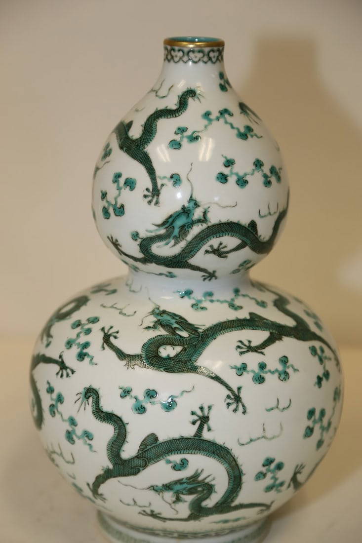 A Blue And Green Porcelain Double Gourd Vase Auction