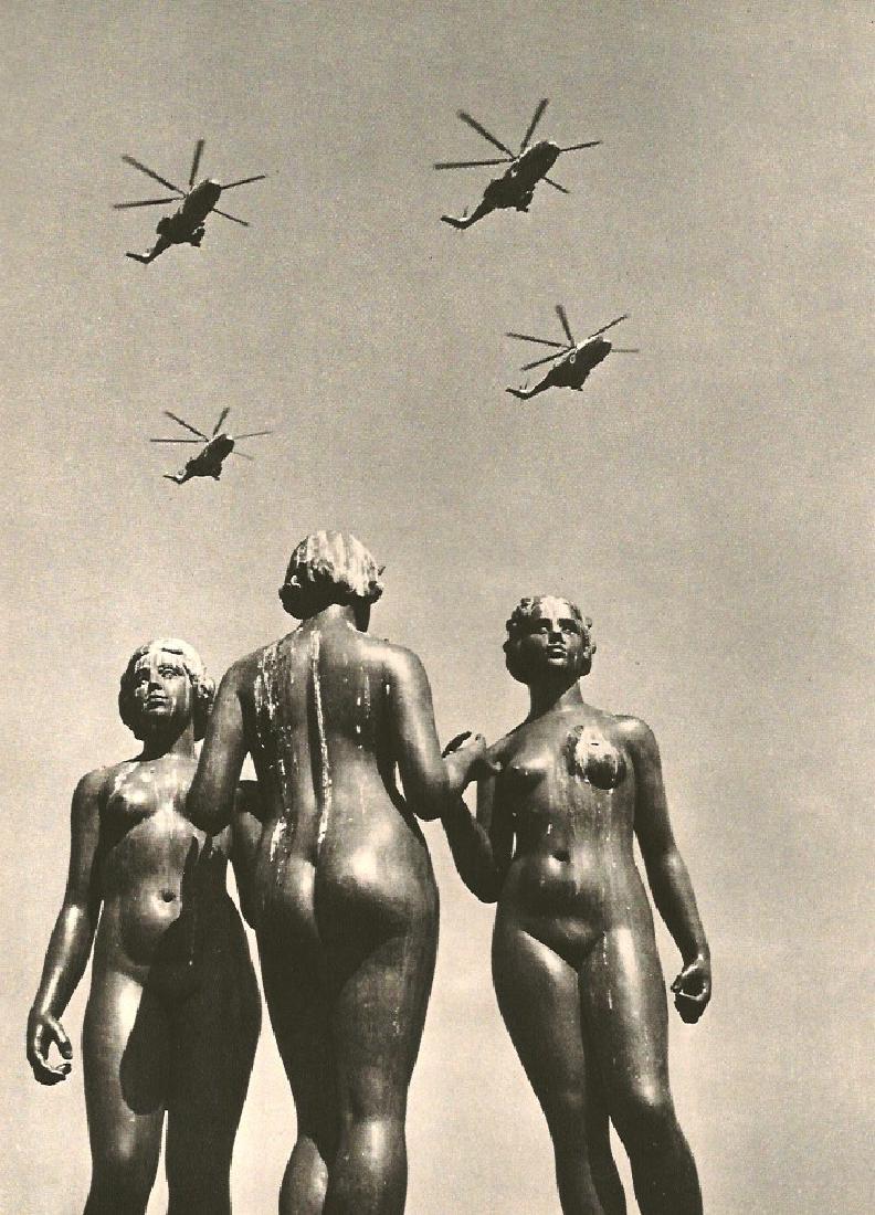 Robert Doisneau: Helicopters, 1972