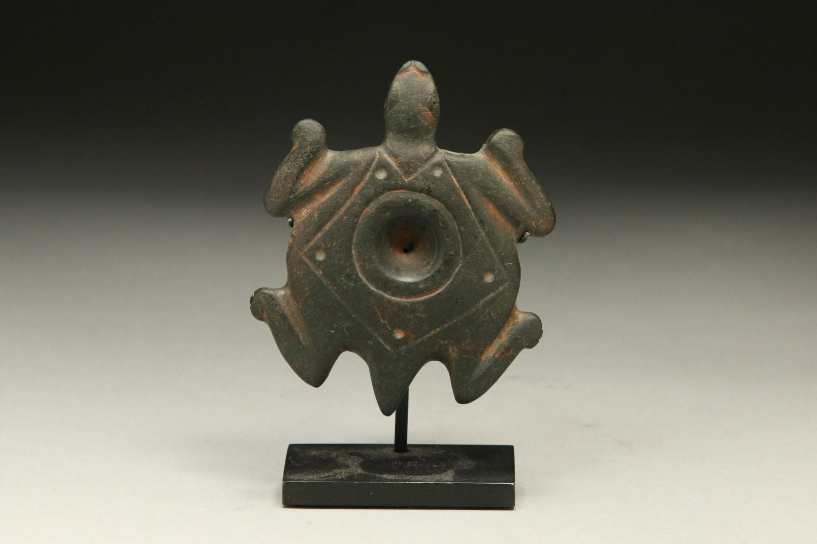 Pre-Columbian Taino Stone Turtle - Feb 28, 2023 | Arte Antico in NY