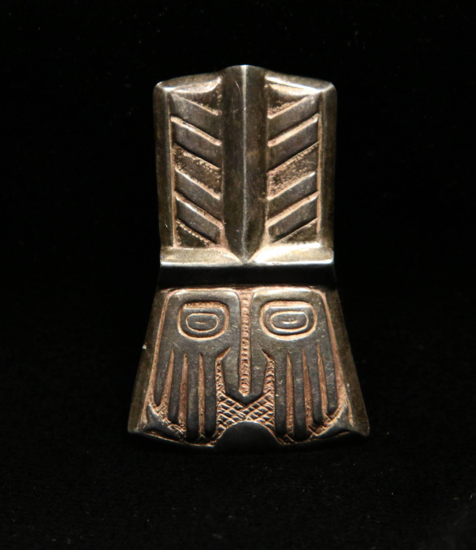 Native American Northwest Coast Pin Auction