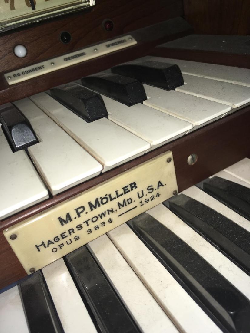 Wonderful M.P.Moller Church Pipe Organ