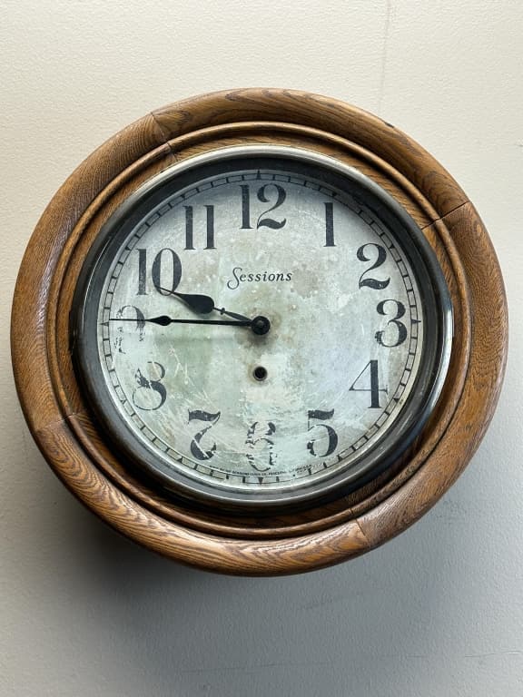 Antique Sessions Foyer 8day Wind Up Clock Pendulum Auction