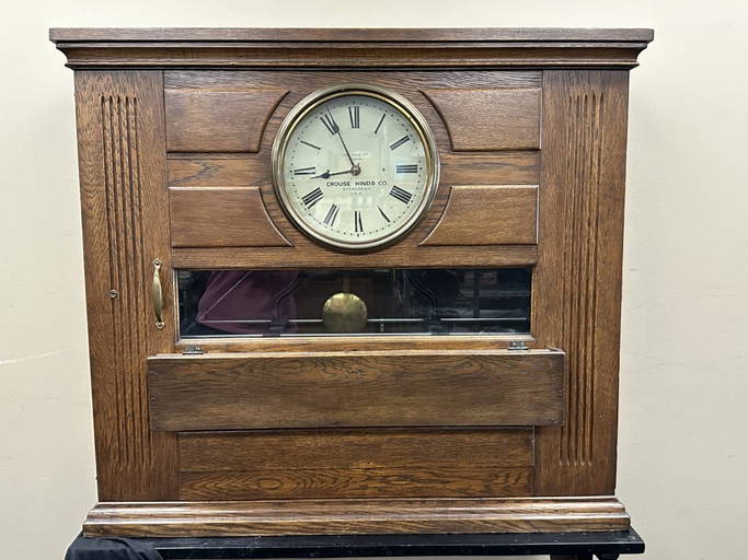 Vintage Crouse Hinds Syracuse Time Recorder Clock