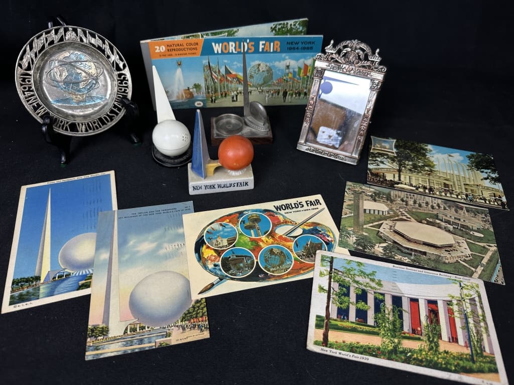 Lot Of World's Fair Memorabilia 1939-1965 Auction