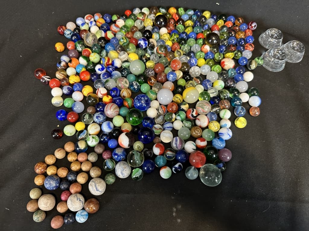 Lot Of 250+ Vintage Marbles & Three Stands Auction