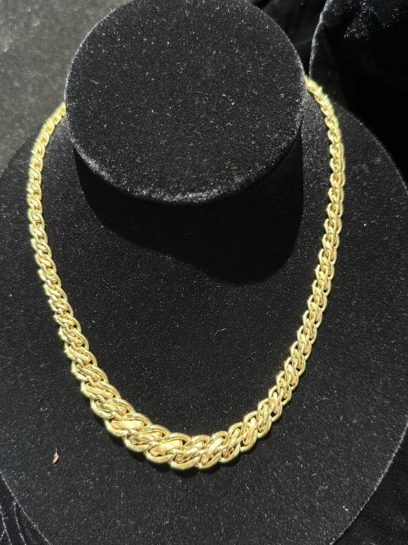 18k Classic Graduated Gold Rope Chain Necklace Auction