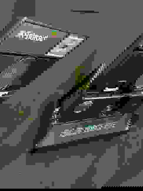 1980s Polaroid Slr 680 Se Vintage Camera Auction