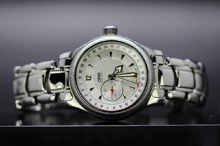 A gent`s Oris Pointer 7482c reference model, Ex display - Feb 28, 2018 ...