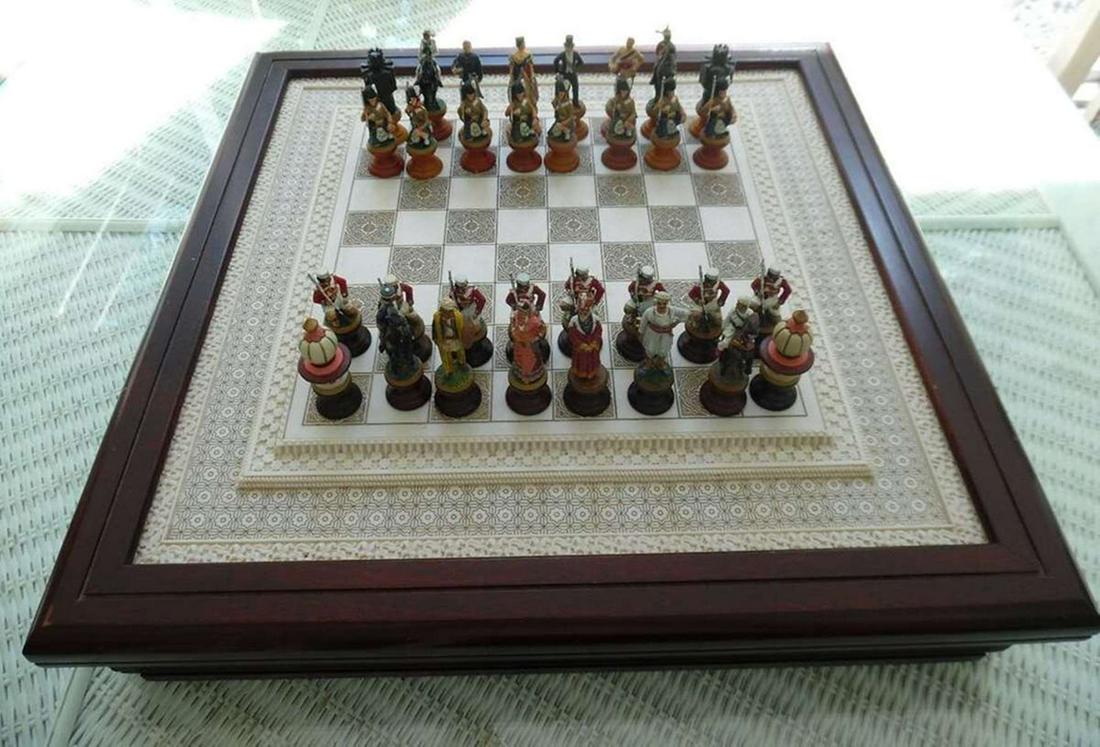 Raj Chess Set By Franklin Mint Extremely Rare Set