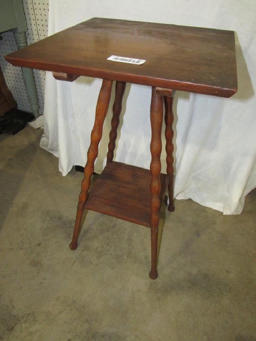 Early American stand - Apr 06, 2019 | Atlee Raber Auctions in OH