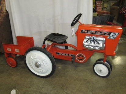 Vintage Murray 2 Ton Trac Pedal Tractor