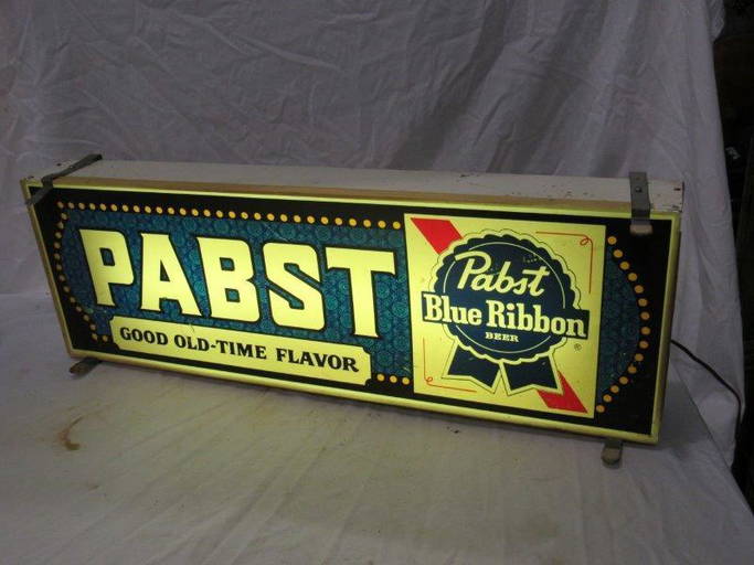 Pabst Blue Ribbon Beer Light Up Sign