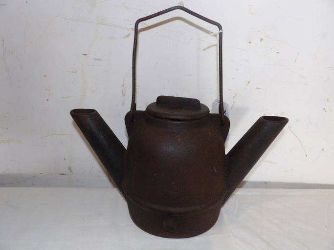 Antique Cast Iron "yellow Dog" Lantern/lamp