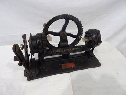 The Star Window Shade Cutter