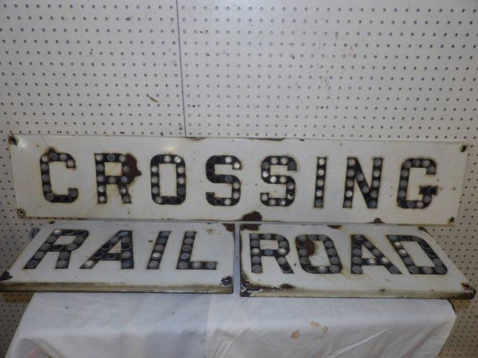 Ssp Railroad Crossing Reflective Sign